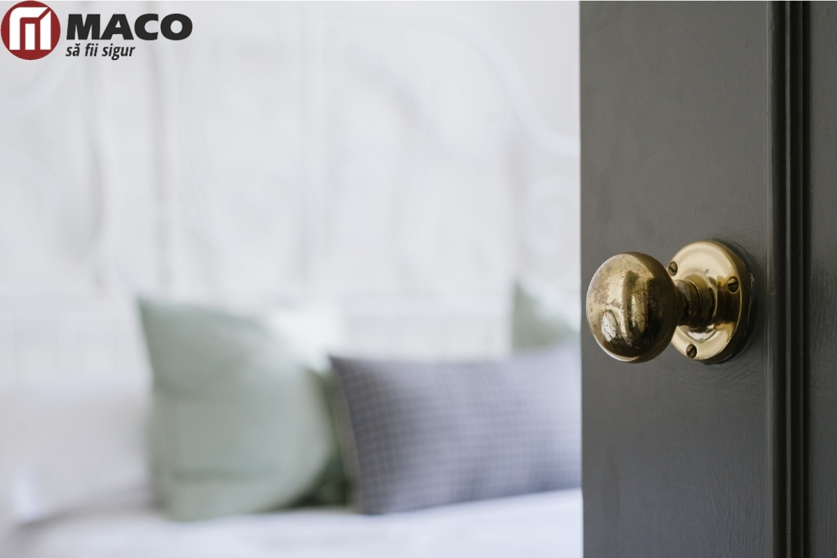 Usa metalica de care ai nevoie » Fabricata in Romania MACO